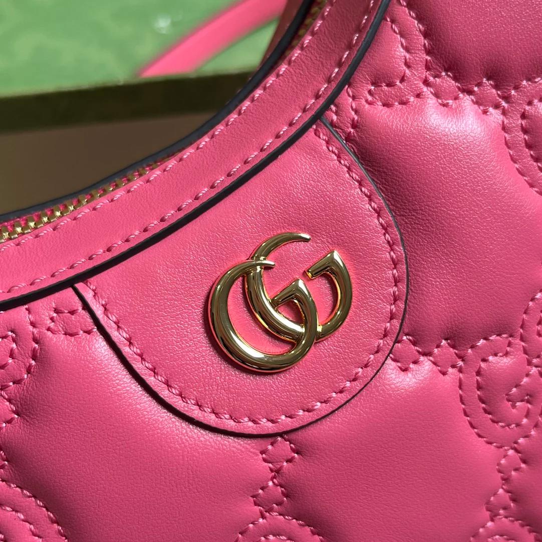 Iconic designs: gucci's timeless bag collection - 100